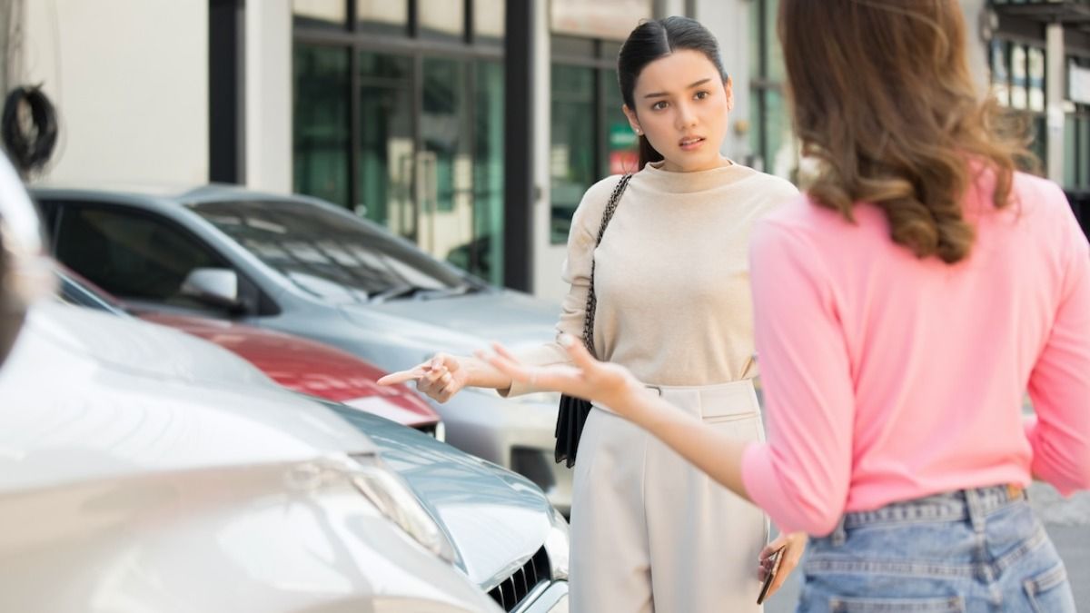 'AITA for kicking my (ex) girlfriend and her son out on Christmas morning?' | Someecards AITA