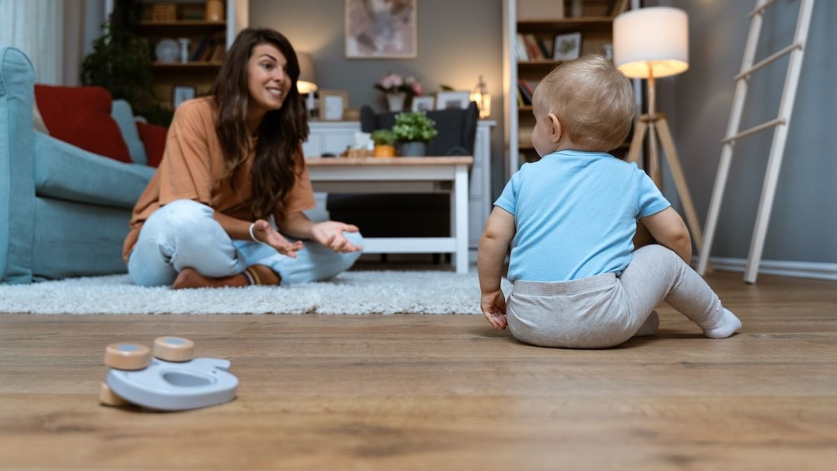 Babysitter calls cops on parents for being over 3 hours late; dad ...