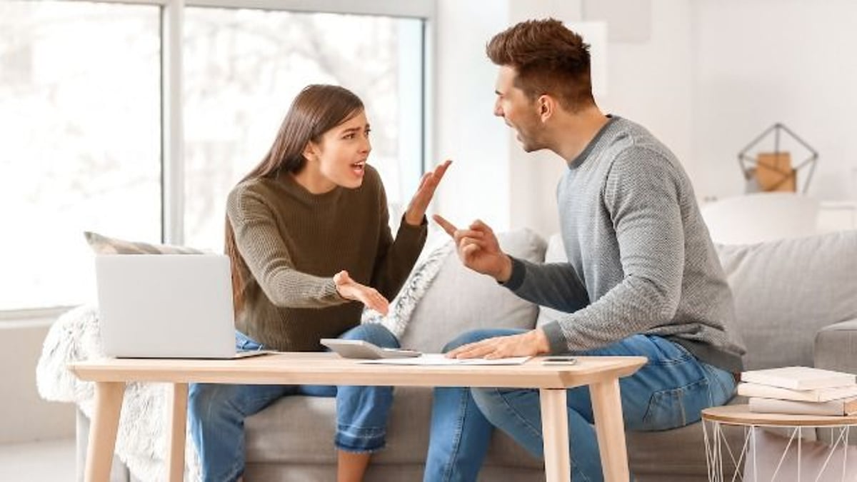 Bride doesn't want to invite all of groom's 'rowdy' family members ...