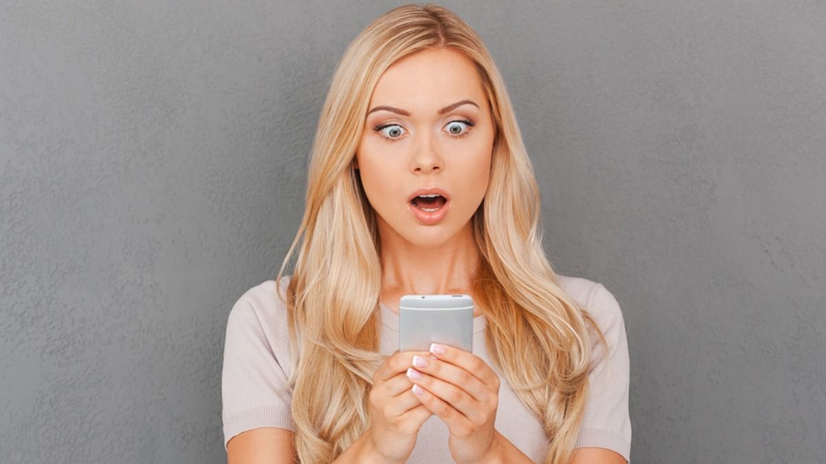 Woman flips out when she finds over 1000 'secret' pictures of herself ...