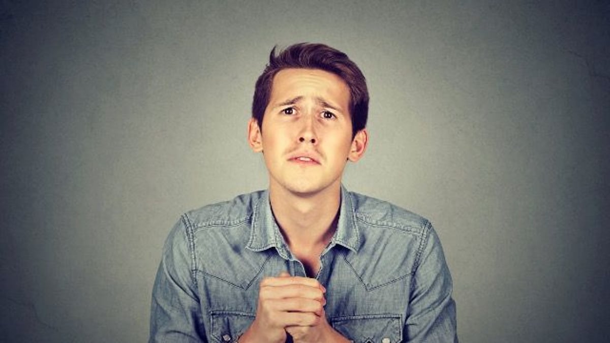 Husband tells wife her male OBGYN 'intimidates' him, begs her to switch ...