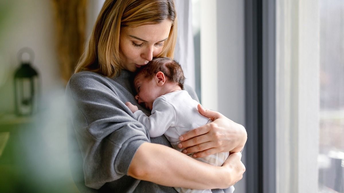 MIL accuses DIL of cheating on son, 'get your baby a DNA test.' DIL ...