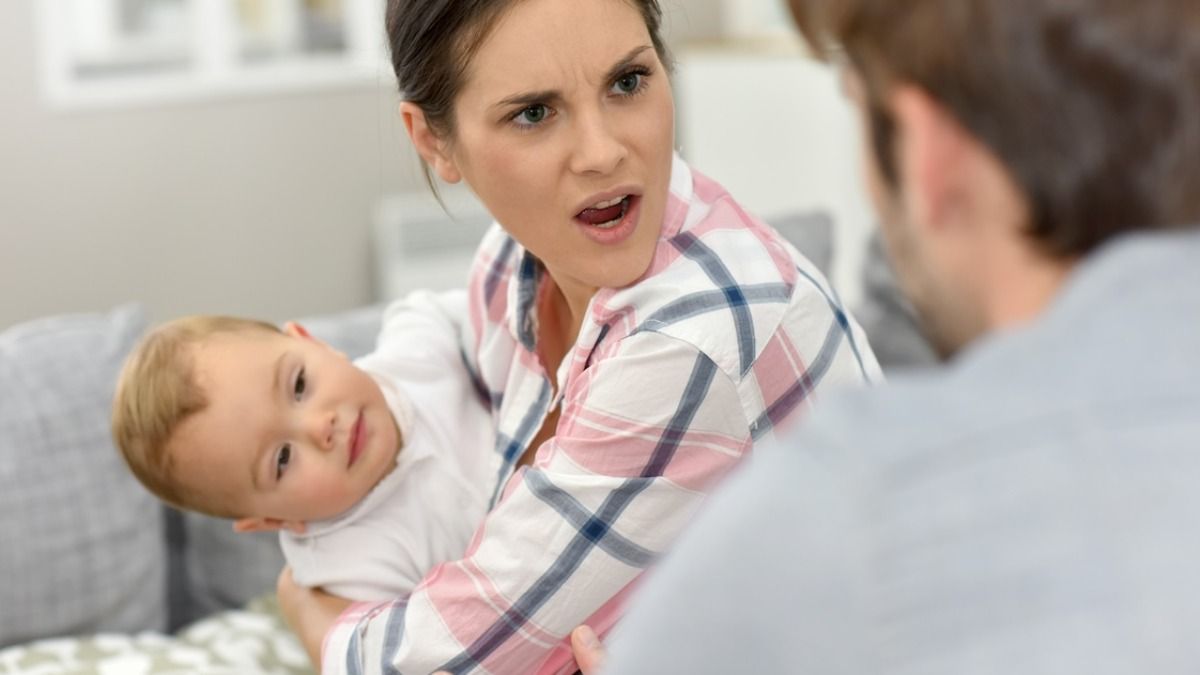 New Mom Breastfeeds In Front Of Husbands Friends On Video Game Night He Told Me To Stop