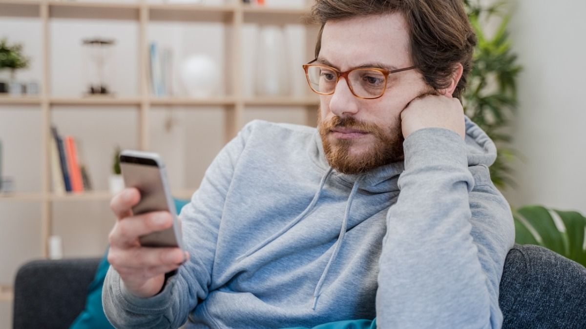 'AITA for refusing to go on a family trip because I feel that my boundaries were not being ...