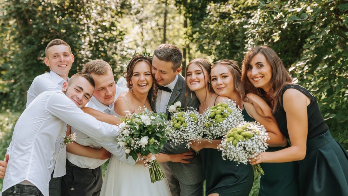 'AITA for uninviting my sister from our wedding after she gave out info ...