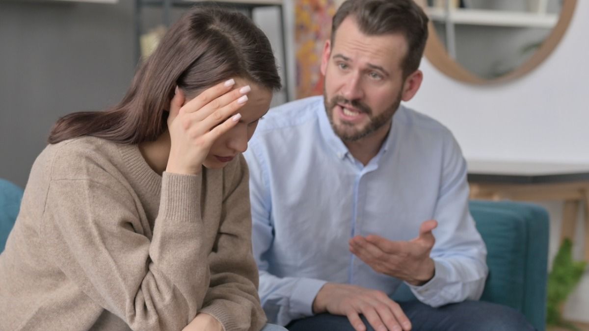 Woman tells unemployed husband: 'good luck finding a thin supermodel girlfriend now.' AITA ...