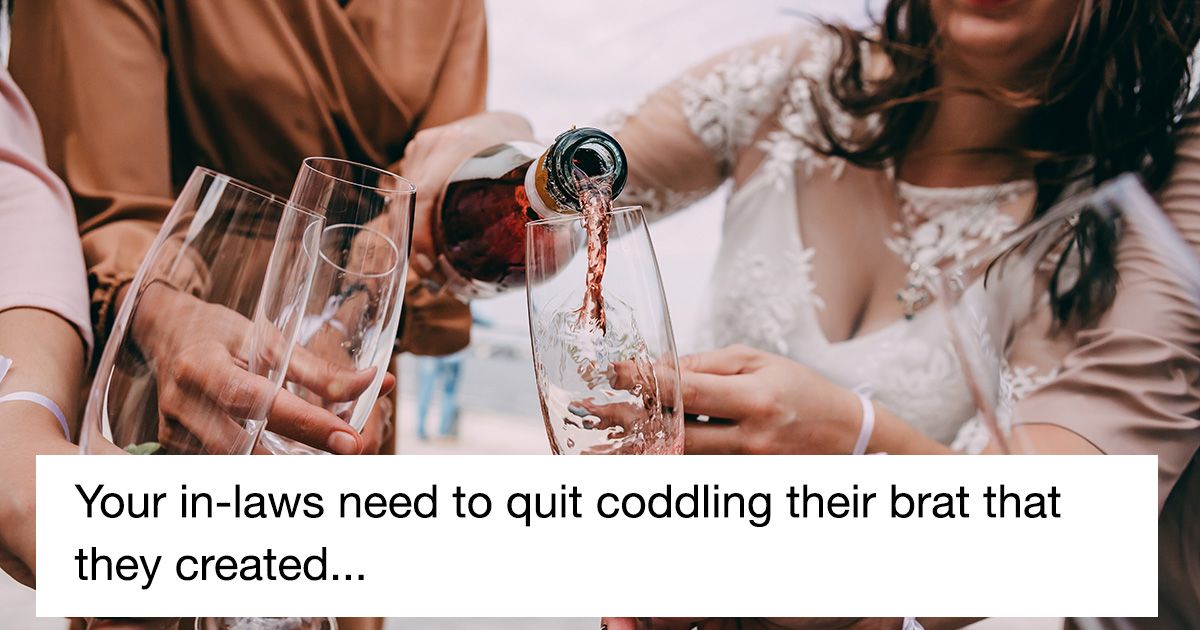 Women asks if she was wrong to not kick out wedding guest who poured ... Women asks if she was wrong to not kick out wedding guest who poured ...