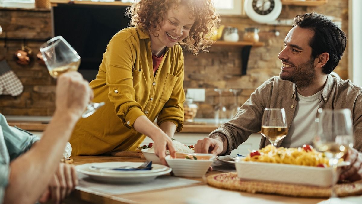 Mom snaps at DIL, tells her she needs to leave due to jabs about 'being ...