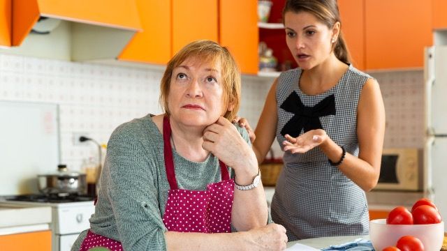 Stepmom Gets Blamed For Stepsons Weird Style Mil Says Discipline
