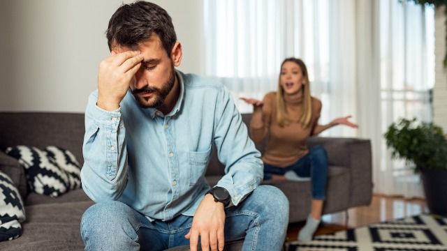 Woman lets ex stay in guest bedroom while BF is out of town, BF says ...