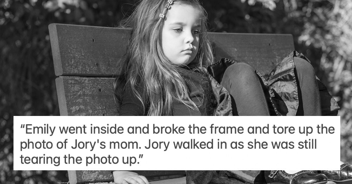 Daughter rips up photo of deceased mom, teen brother says, 'never speak ...